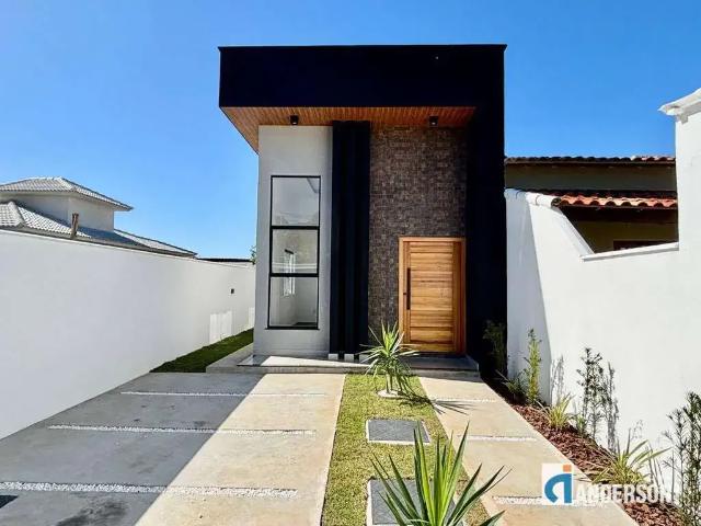 Casa / Sobrado para Venda em Maricá/RJ Praia de Itaipuaçu Itaipuaçu 3 Quartos