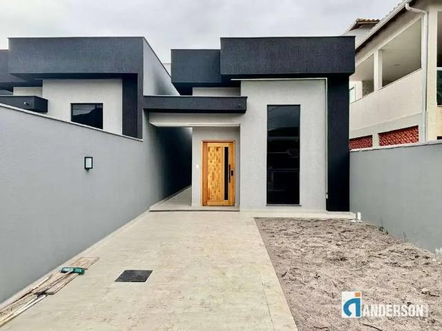 Casa / Sobrado para Venda em Maricá/RJ Praia de Itaipuaçu Itaipuaçu 3 Quartos