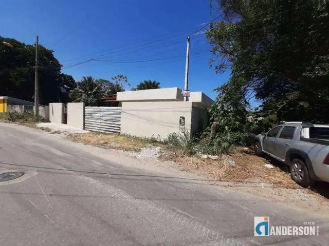 Casa / Sobrado para Venda em Maricá/RJ Praia de Itaipuaçu Itaipuaçu 4 Quartos