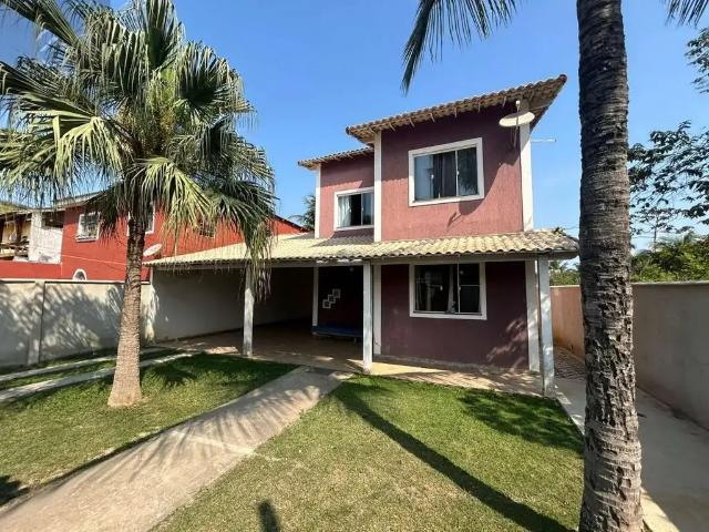 Casa / Sobrado para Venda em Maricá/RJ Praia de Itaipuaçu Itaipuaçu 4 Quartos