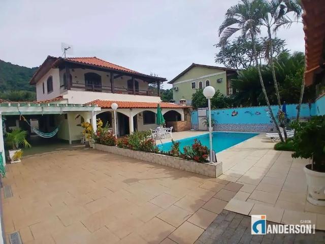 Casa / Sobrado para Venda em Maricá/RJ Recanto de Itaipuaçu 5 Quartos