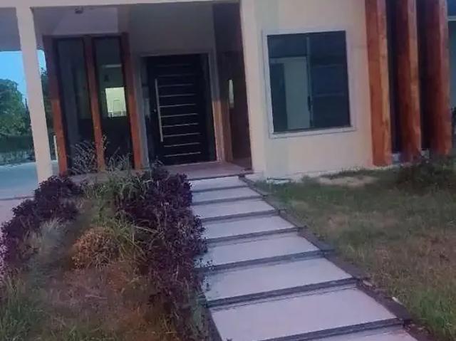 Casa / Sobrado para Venda em Maricá/RJ São José do Imbassaí 3 Quartos
