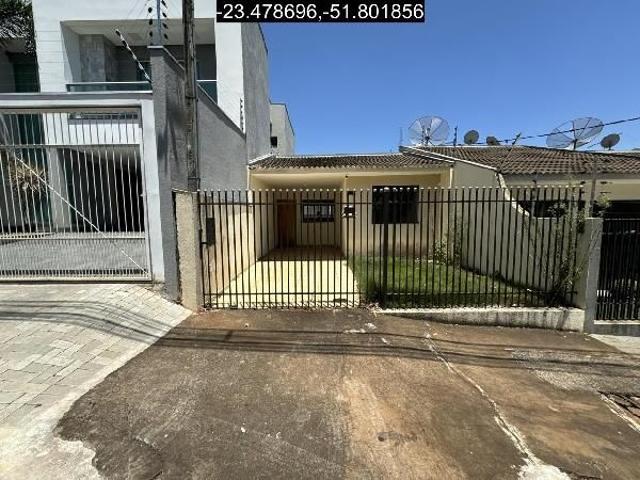 Casa / Sobrado para Venda em Marialva/PR Centro 2 Quartos
