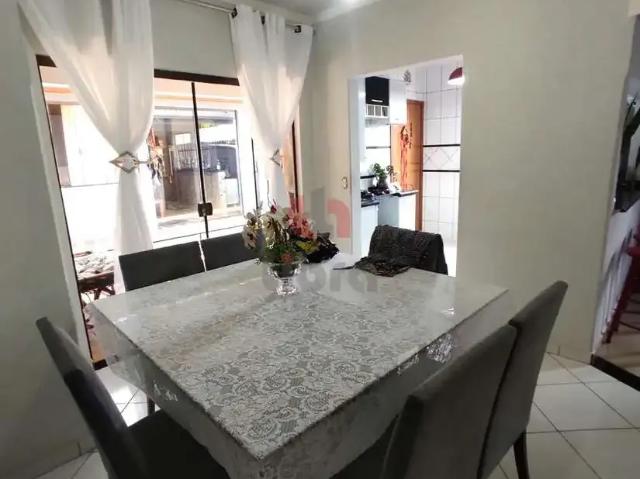 Casa / Sobrado para Venda em Marialva/PR Jardim Custodio 3 Quartos