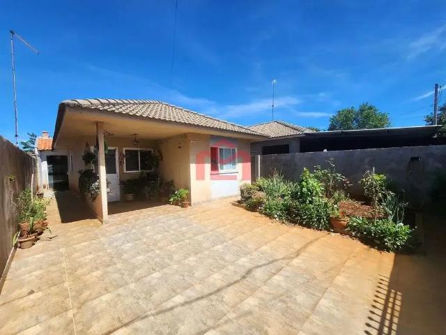 Casa / Sobrado para Venda em Marialva/PR Residencial Luzia Megiatto 3 Quartos