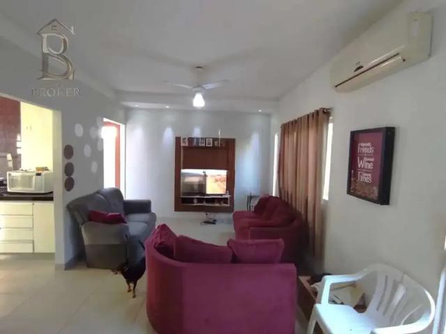 Casa / Sobrado para Venda em Marília/SP Conjunto Habitacional Lindomar Gomes de Carvalho 3 Quartos