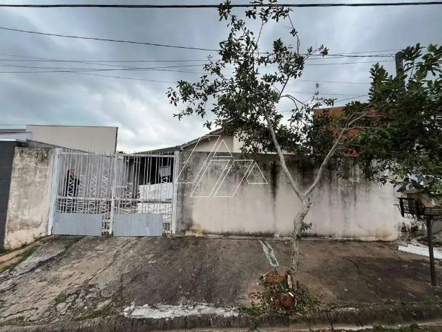 Casa / Sobrado para Venda em Marília/SP Conjunto Habitacional Vila dos Comerciários I 2 Quartos