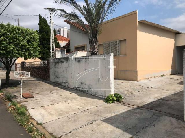 Casa / Sobrado para Venda em Marília/SP Cascata 5 Quartos