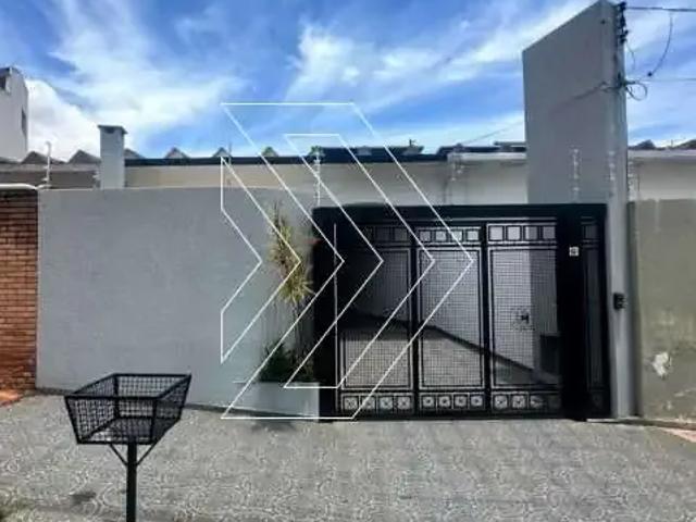 Casa / Sobrado para Venda em Marília/SP Cascata 3 Quartos