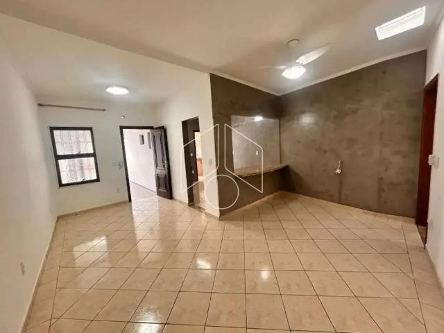 Casa / Sobrado para Venda em Marília/SP Cascata 3 Quartos