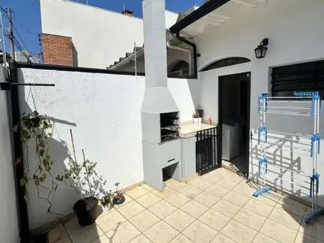 Casa / Sobrado para Venda em Marília/SP Cascata 3 Quartos