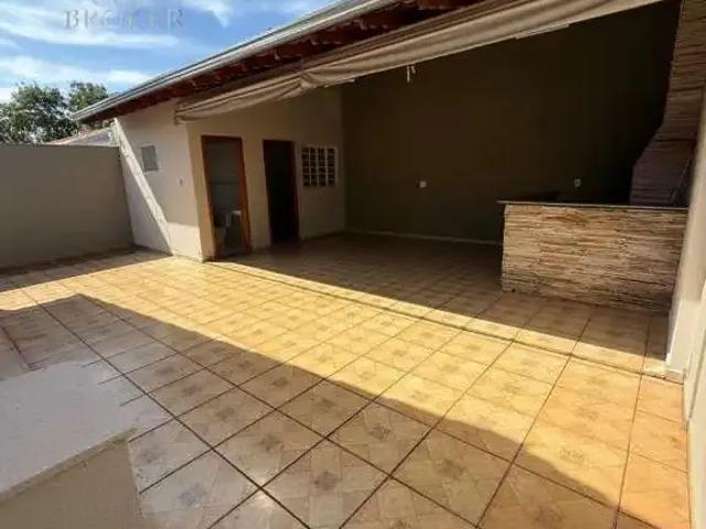 Casa / Sobrado para Venda em Marília/SP Centro 3 Quartos