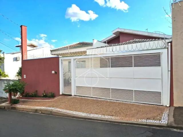 Casa / Sobrado para Venda em Marília/SP Alto Cafezal 3 Quartos