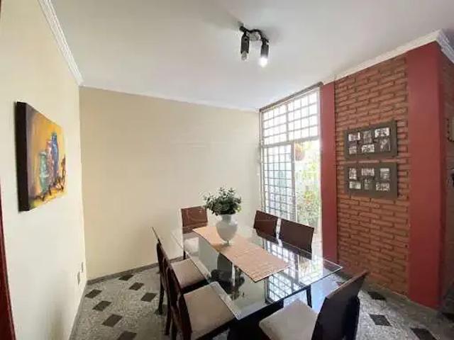 Casa / Sobrado para Venda em Marília/SP Banzato 3 Quartos