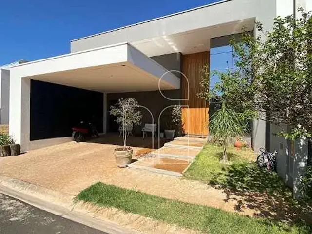 Casa / Sobrado para Venda em Marília/SP Esmeralda Residence II 3 Quartos