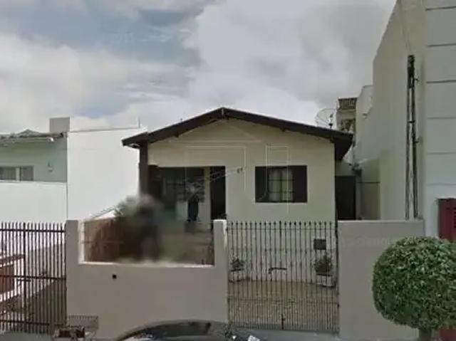 Casa / Sobrado para Venda em Marília/SP Fragata 2 Quartos