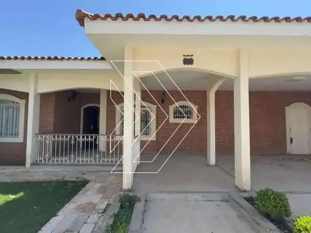 Casa / Sobrado para Venda em Marília/SP Fragata 3 Quartos