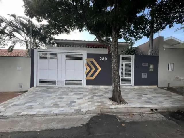 Casa / Sobrado para Venda em Marília/SP Fragata 3 Quartos