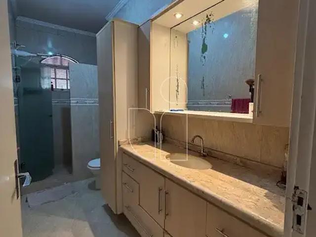 Casa / Sobrado para Venda em Marília/SP Jardim Marajá 4 Quartos