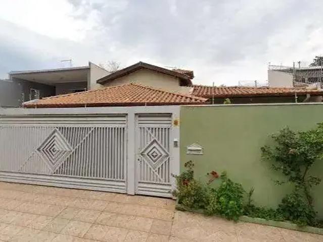 Casa / Sobrado para Venda em Marília/SP Jardim Marajá 3 Quartos