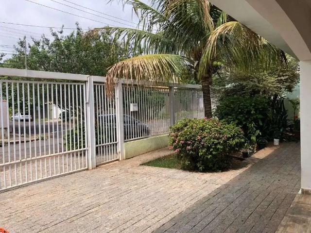 Casa / Sobrado para Venda em Marília/SP Jardim Marajá 3 Quartos