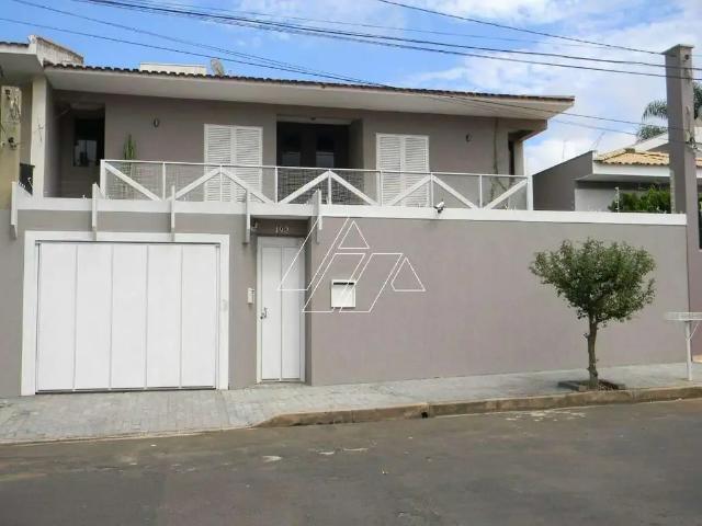Casa / Sobrado para Venda em Marília/SP Jardim Maria Izabel 4 Quartos