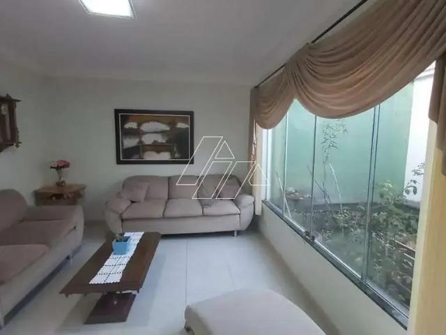 Casa / Sobrado para Venda em Marília/SP Jardim Maria Izabel 3 Quartos