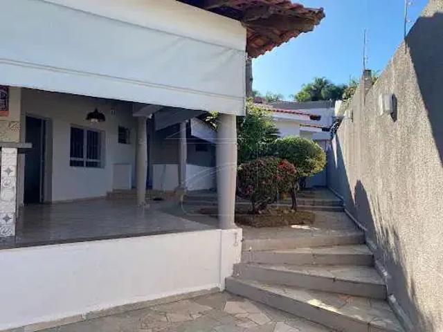 Casa / Sobrado para Venda em Marília/SP Jardim Acapulco 3 Quartos