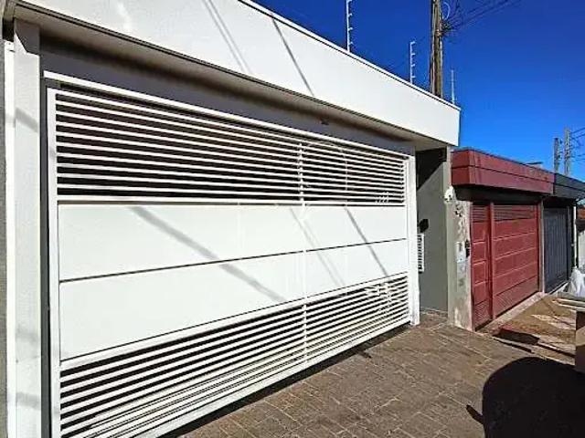 Casa / Sobrado para Venda em Marília/SP Jardim Adolpho Bim 3 Quartos