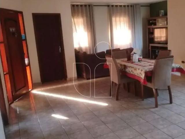 Casa / Sobrado para Venda em Marília/SP Jardim Cavallari 3 Quartos