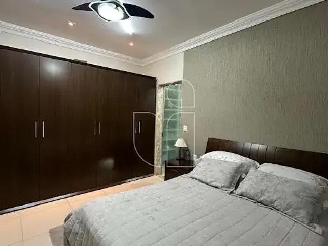 Casa / Sobrado para Venda em Marília/SP Jardim Esplanada 4 Quartos