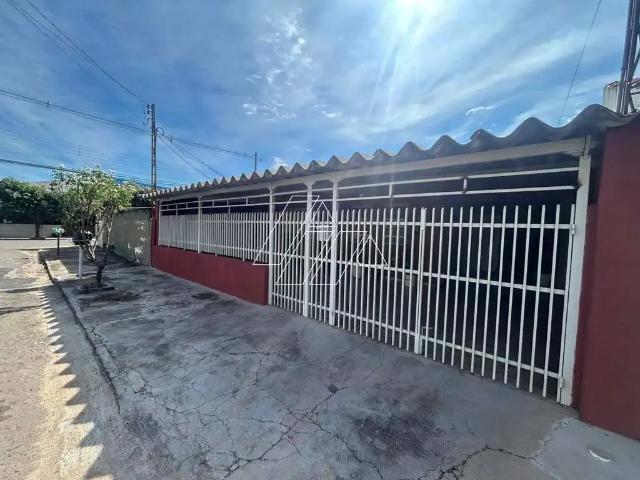 Casa / Sobrado para Venda em Marília/SP Jardim Esplanada 4 Quartos