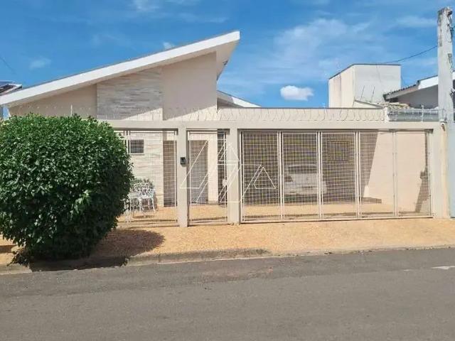 Casa / Sobrado para Venda em Marília/SP Jardim São Domingos 3 Quartos