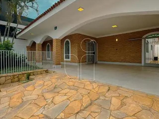 Casa / Sobrado para Venda em Marília/SP Jardim Tangará 3 Quartos