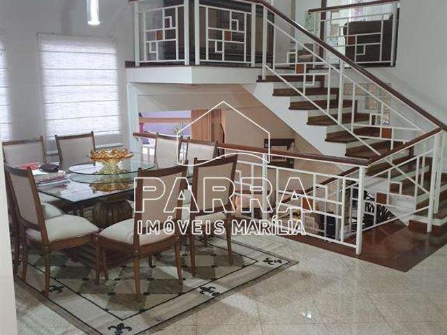 Casa / Sobrado para Venda em Marília/SP Jardim Tropical 4 Quartos