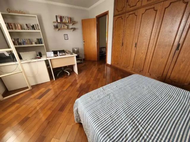 Casa / Sobrado para Venda em Marília/SP Jardim Tropical 4 Quartos