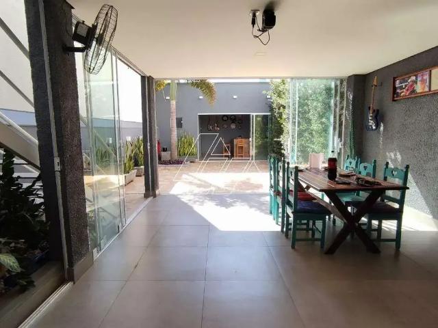 Casa / Sobrado para Venda em Marília/SP Jardim Universitário 2 Quartos