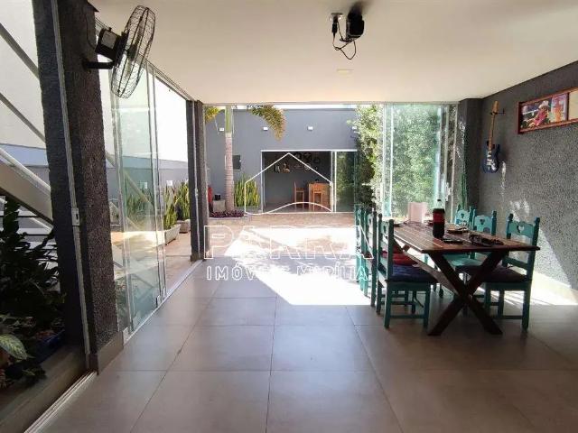 Casa / Sobrado para Venda em Marília/SP Jardim Universitário 2 Quartos