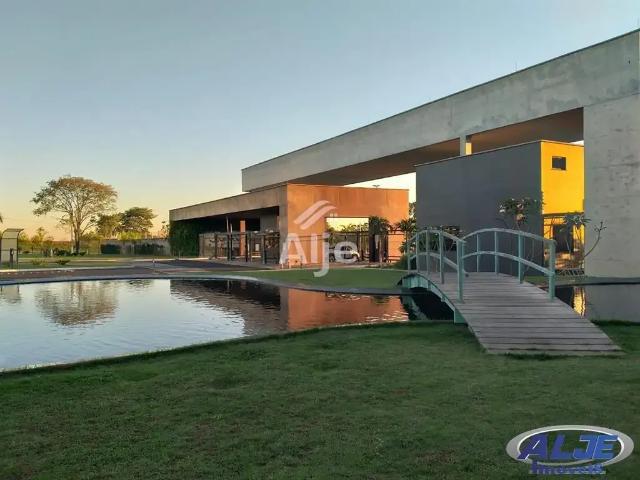 Casa / Sobrado para Venda em Marília/SP Jardins de Monet 3 Quartos