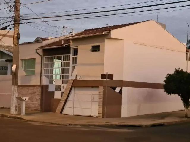 Casa / Sobrado para Venda em Marília/SP Mariana 2 Quartos