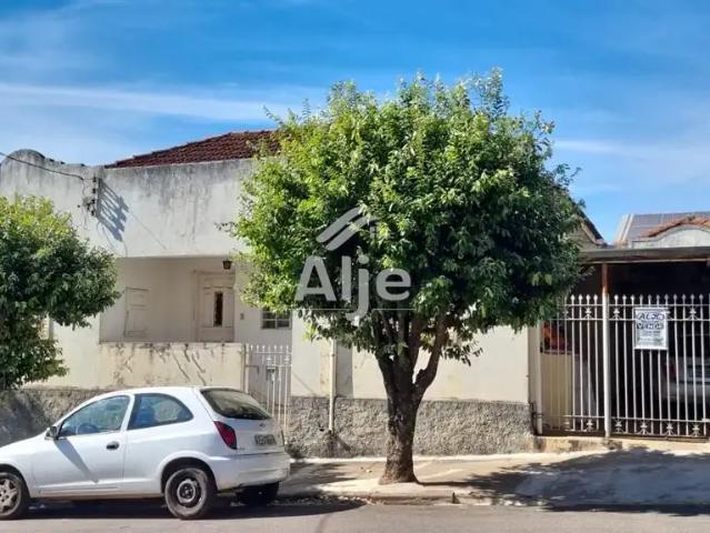 Casa / Sobrado para Venda em Marília/SP Marília 3 Quartos