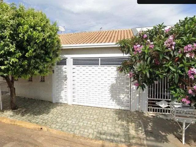 Casa / Sobrado para Venda em Marília/SP Núcleo Habitacional Alcides Matiuzzi 3 Quartos