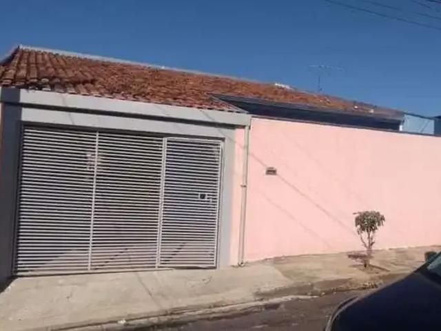 Casa / Sobrado para Venda em Marília/SP Núcleo Habitacional Castelo Branco 3 Quartos