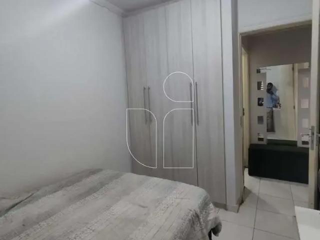 Casa / Sobrado para Venda em Marília/SP Núcleo Habitacional Cecap 3 Quartos