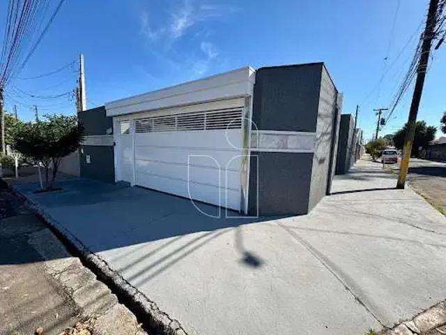 Casa / Sobrado para Venda em Marília/SP Núcleo Habitacional Nova Marília 3 Quartos