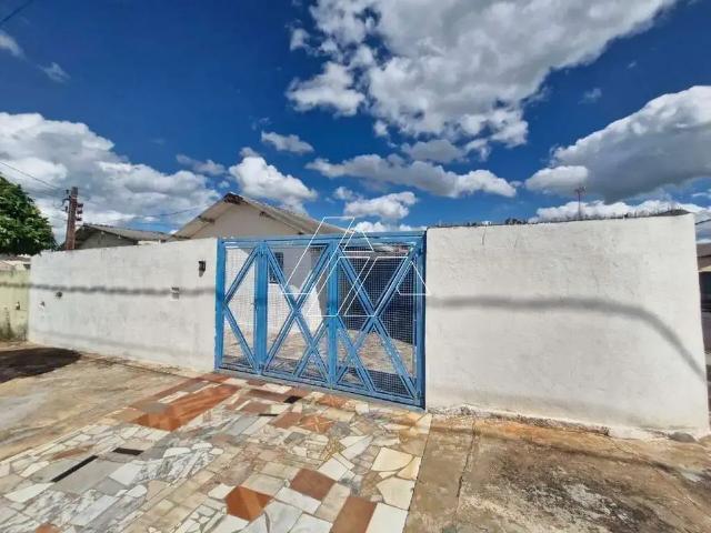 Casa / Sobrado para Venda em Marília/SP Núcleo Habitacional Nova Marília 3 Quartos