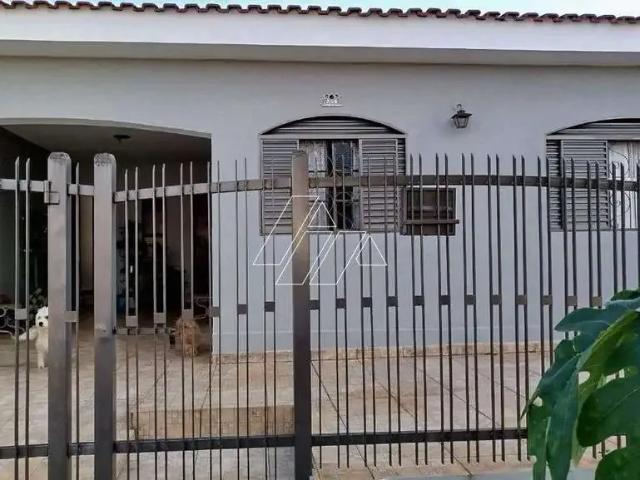 Casa / Sobrado para Venda em Marília/SP Núcleo Habitacional Nova Marília 2 Quartos