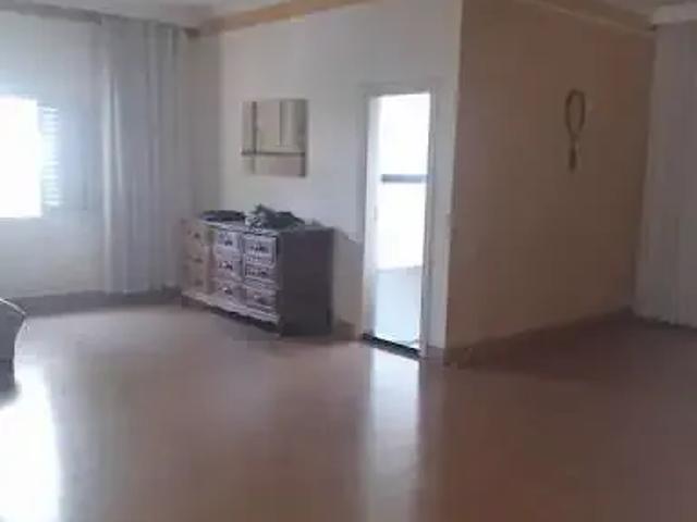 Casa / Sobrado para Venda em Marília/SP Senador Salgado Filho 5 Quartos