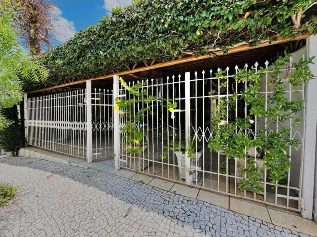 Casa / Sobrado para Venda em Marília/SP Paulista 2 Quartos