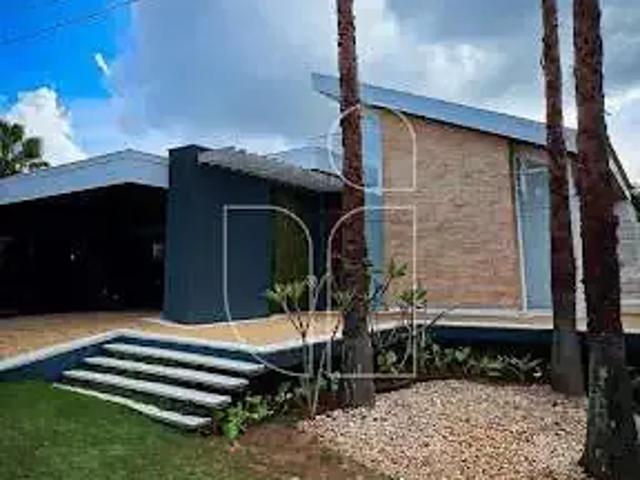 Casa / Sobrado para Venda em Marília/SP Padre Nóbrega 6 Quartos